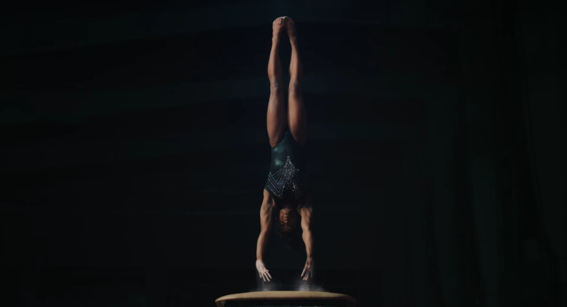 Powerade retrata el trayecto de Simone Biles en su regreso a los Juegos ...