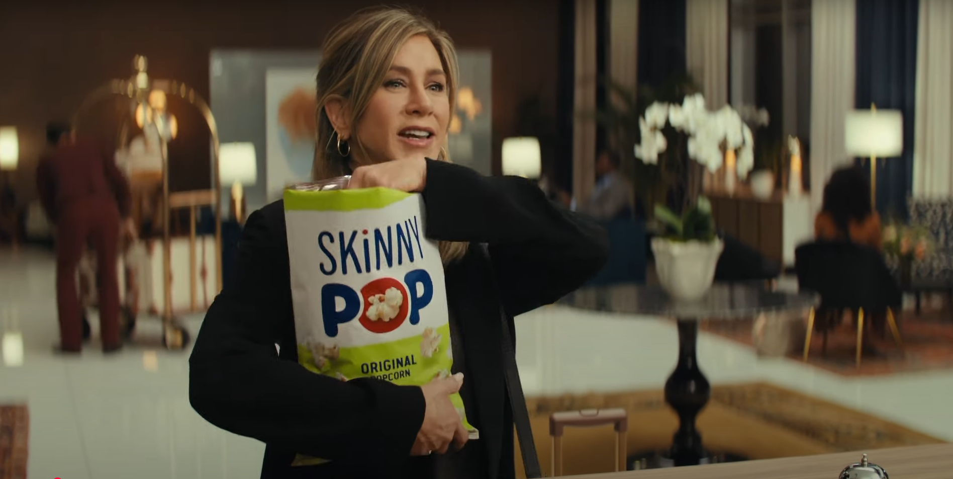 "Popular for a Reason", la nueva campaña de SkinnyPop con Jennifer ...